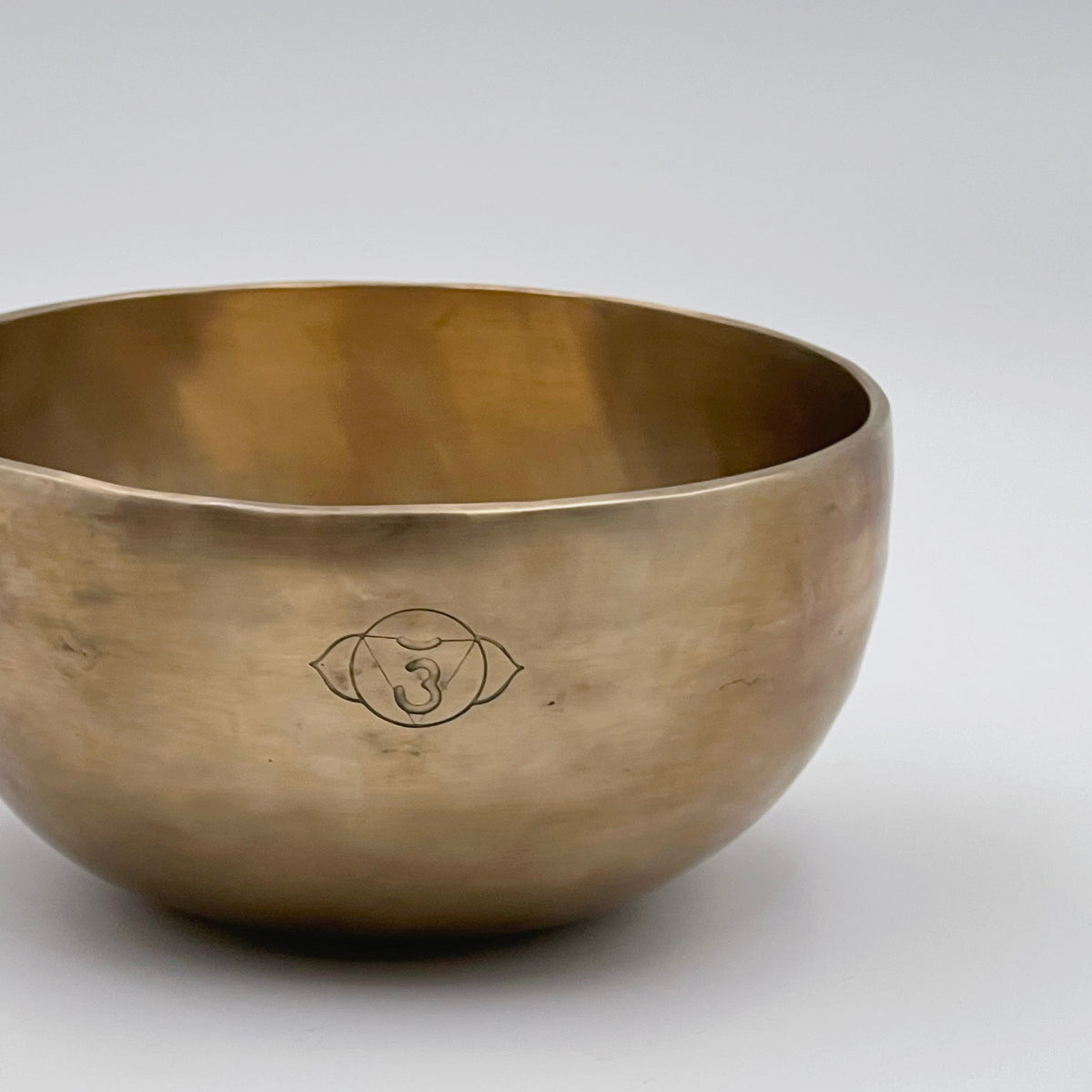 Third Eye Chakra Tibetan Singing Bowl | 852Hz – Meditation Music Library